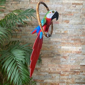 Catalina Macaw Parrot, Carved Wood, Tiki Bar Decor, Tropical Garden ...