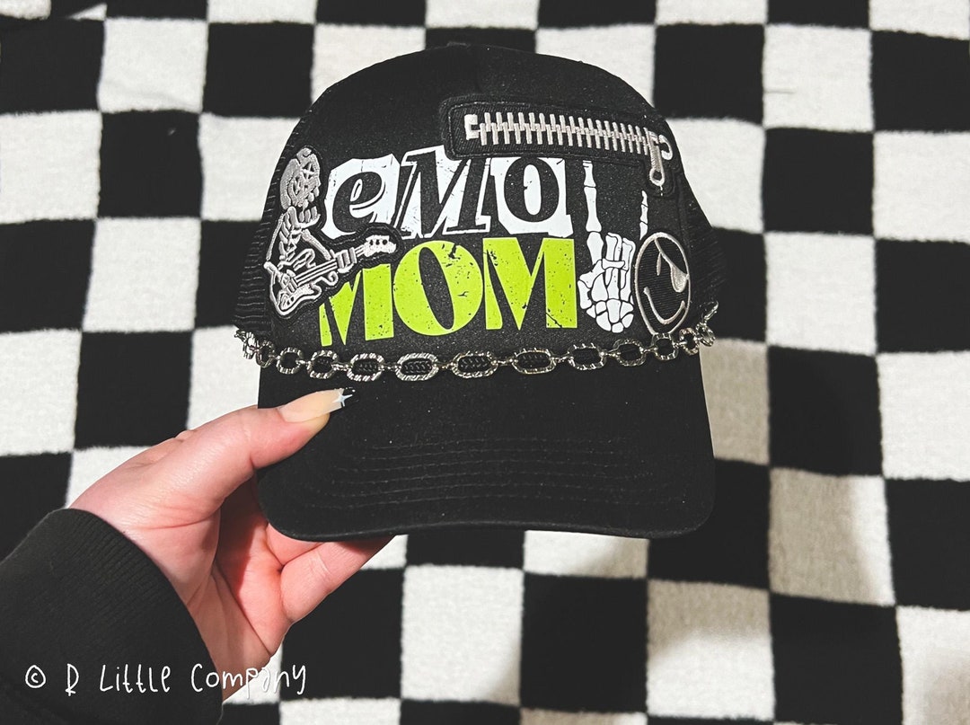 Emo Mom Trucker Hat / Elder Emo Pop Punk Emo Kid Gift for Mom Alt ...