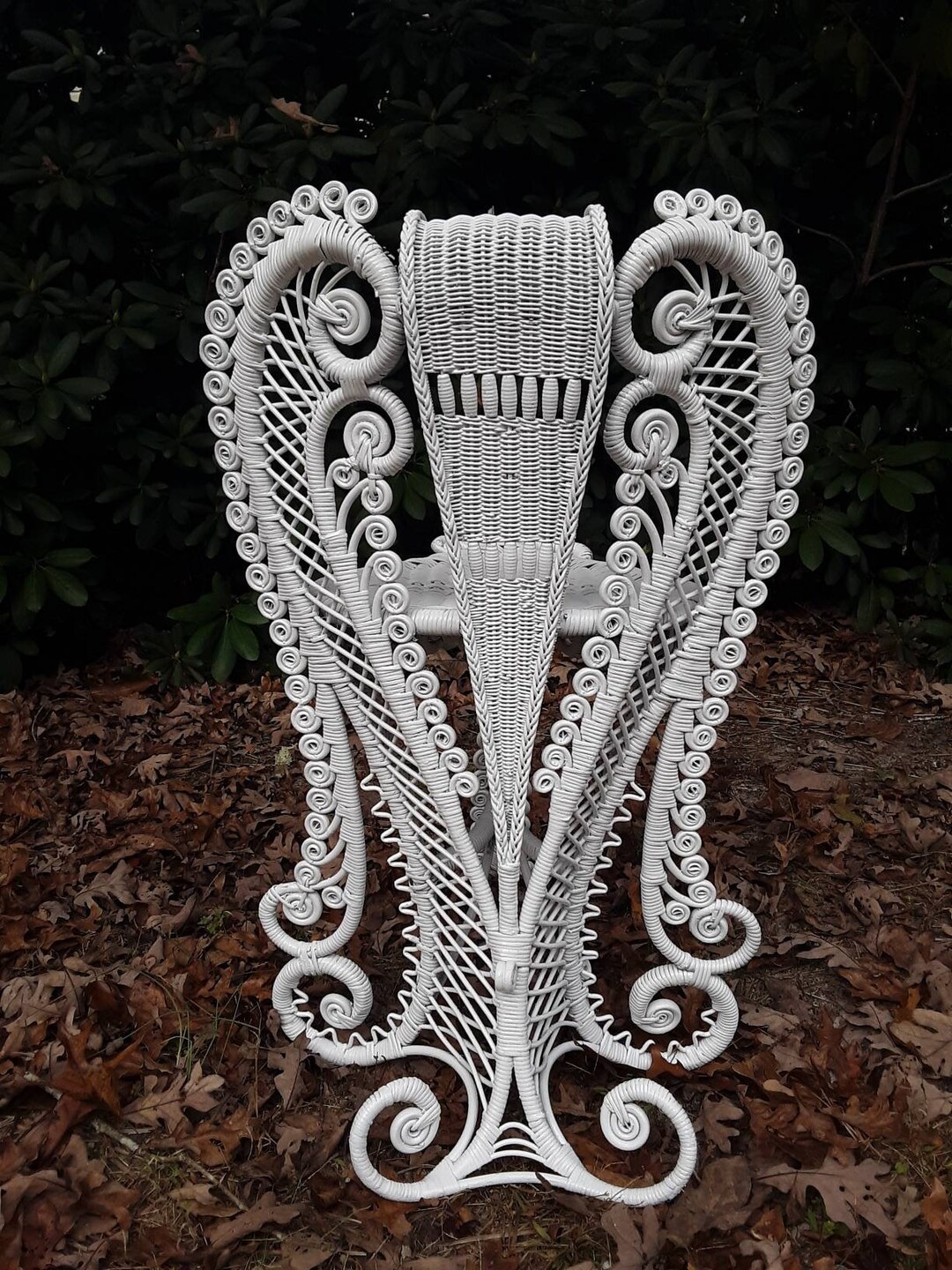 Antique Wicker Posing Chair Photographers Chair Circa 1890's Rare ...