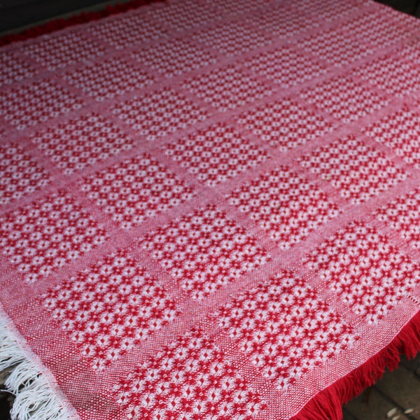 Red and White Throw Blanket - Etsy