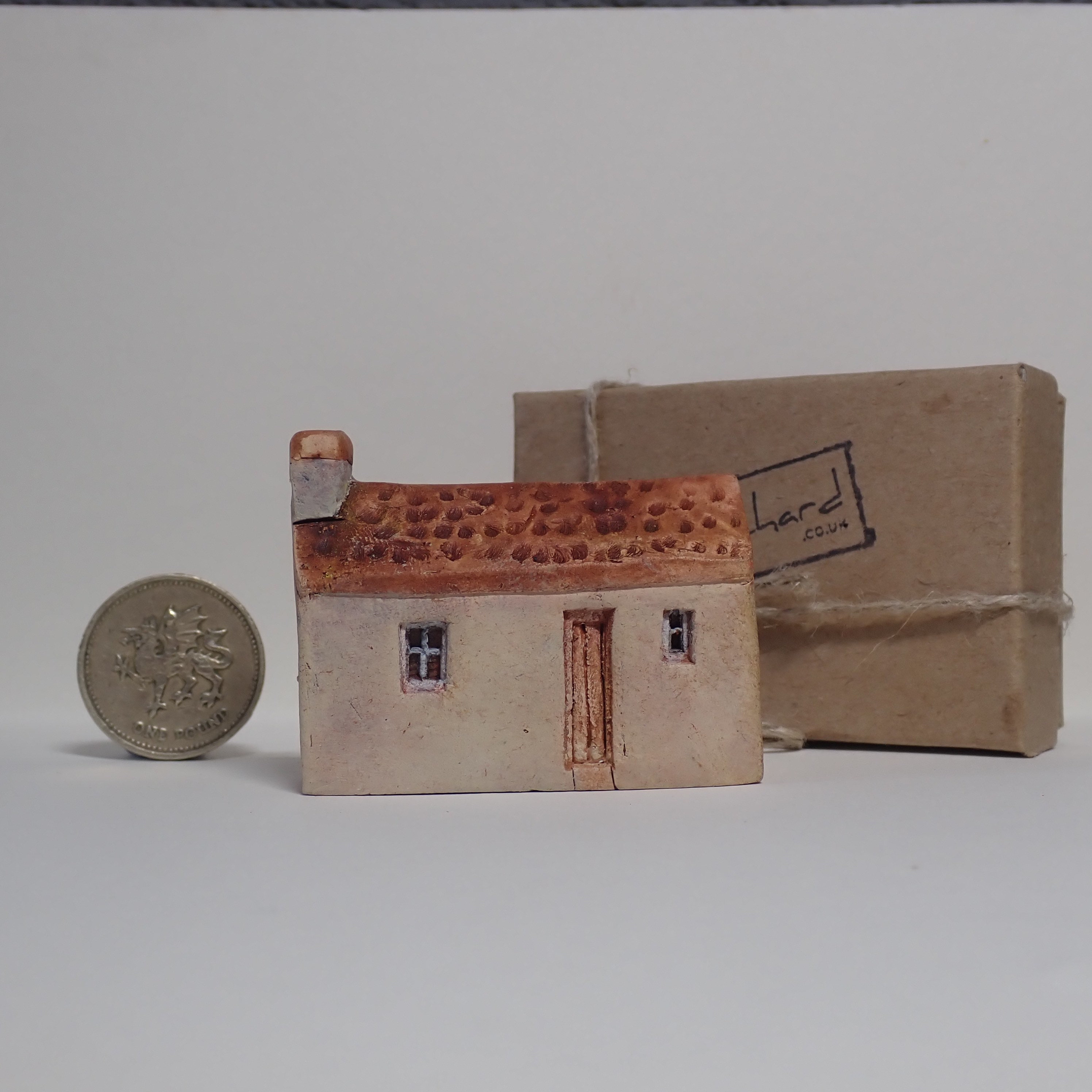 Art Objects Art & Collectibles FI11 Ceramic Welsh Cottage Bwthyn Bach ...