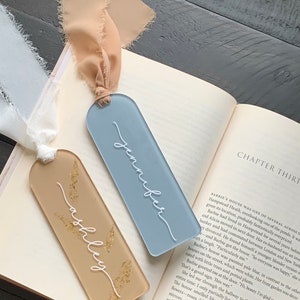 Personalized Acrylic Bookmark: Custom Name, Book Lover Gift - Etsy