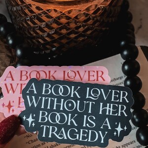Kindle Lover Fantasy Sticker / Holographic / Romantasy / Bookish ...