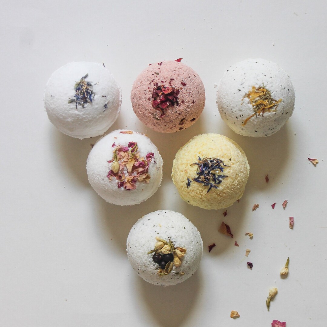 25 Handmade Floral Bath Bombs | Essential Oils, Spa Party Favors - Etsy