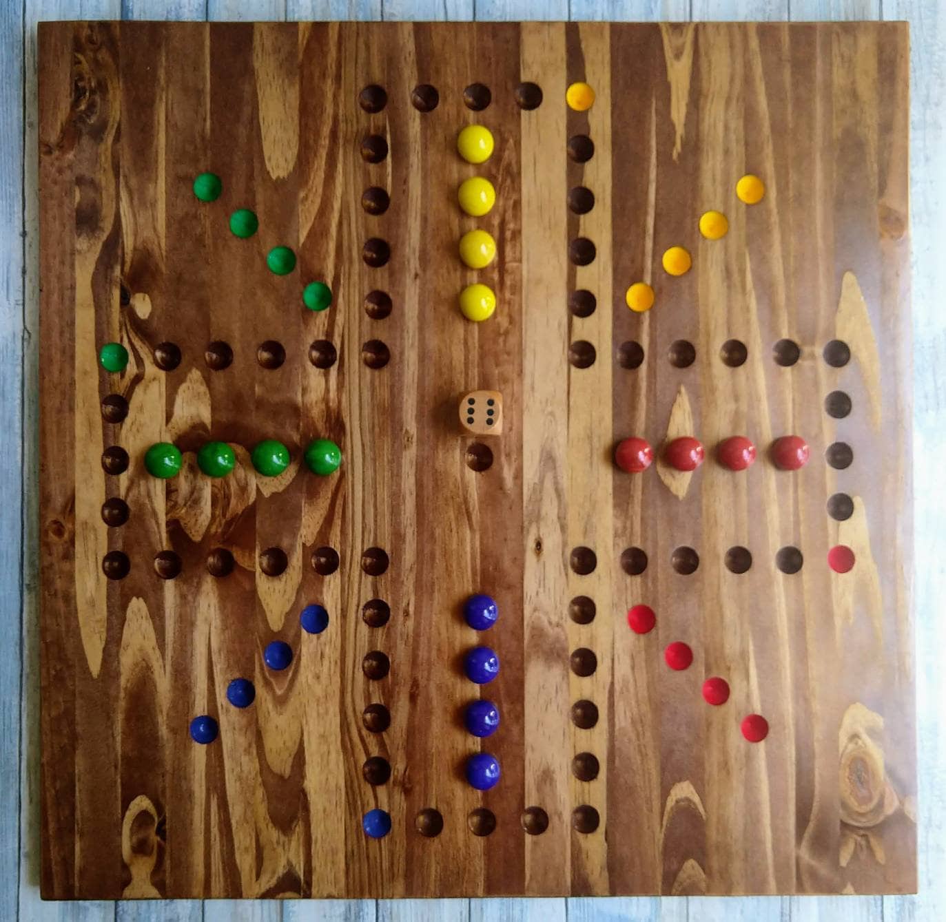 CHRIS'N'CARRIES Wahoo Games and Signs