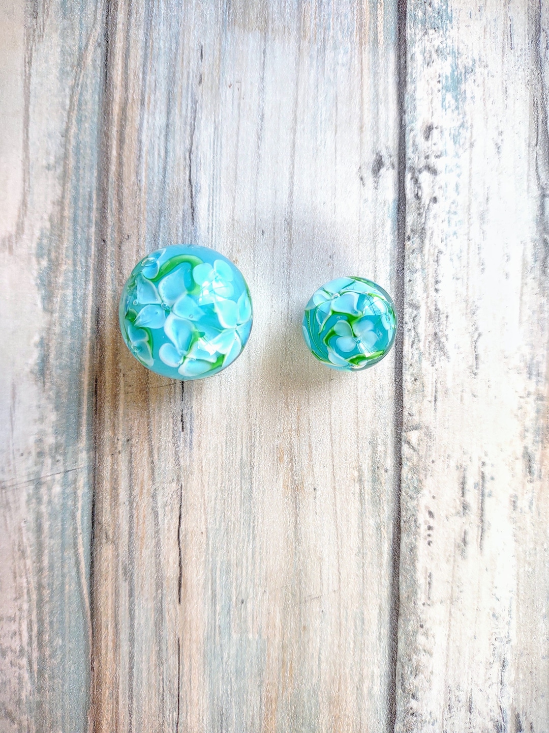 Hibiscus Collector Marbles, 22mm Size Turquoise Blue Marbles With White ...