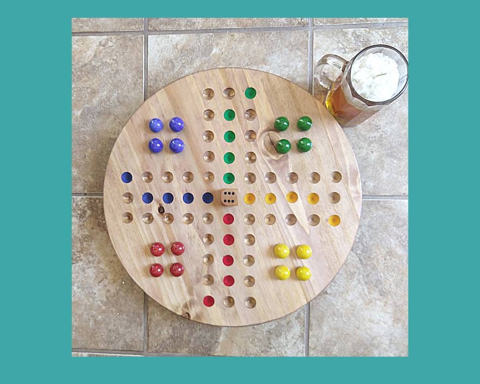 CHRIS'N'CARRIES Wahoo Games and Signs