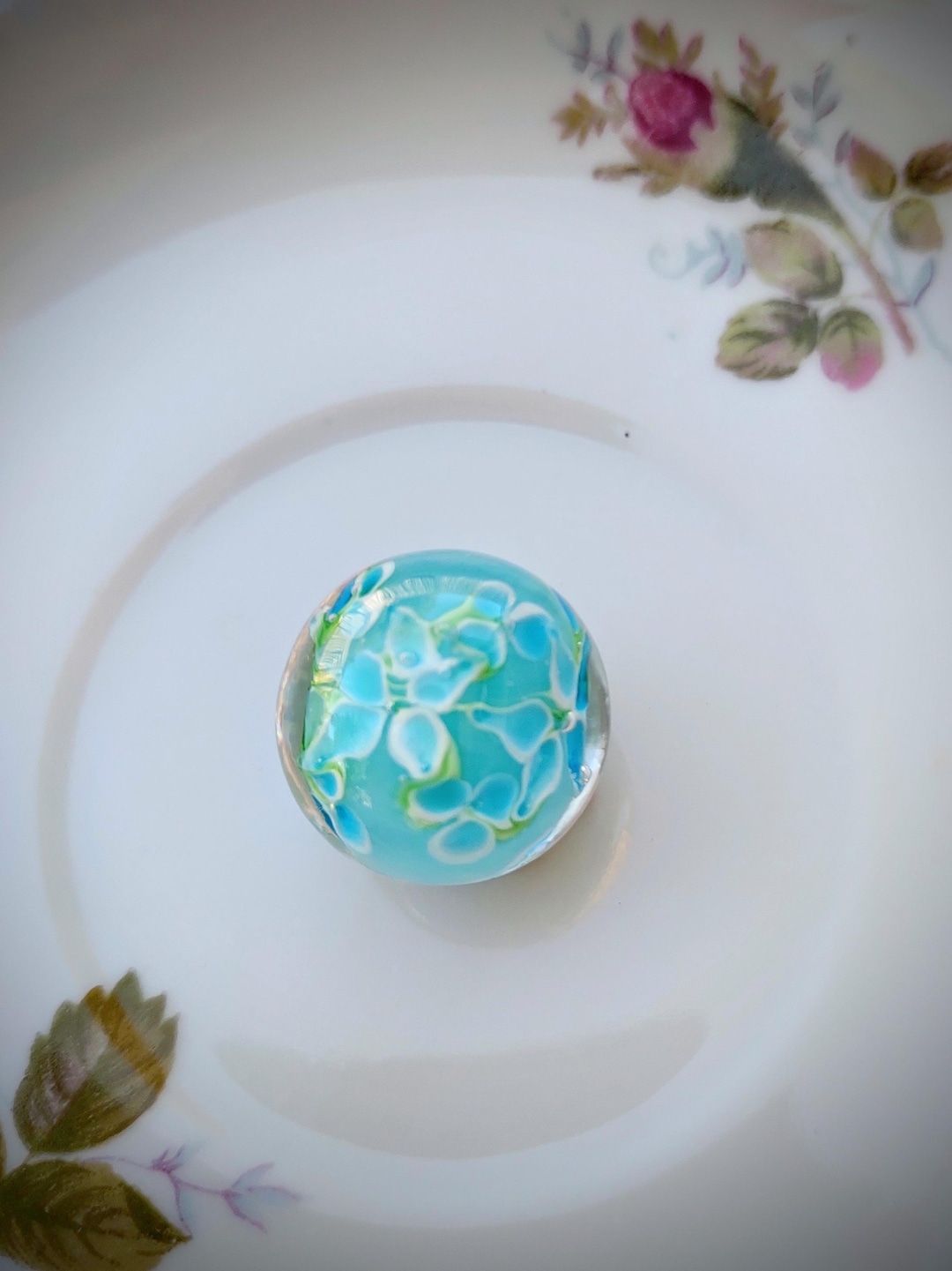 Hibiscus Collector Marbles, 22mm Size Turquoise Blue Marbles With White ...