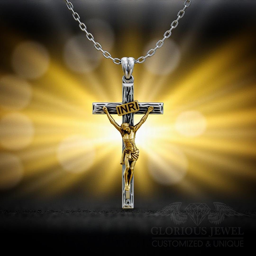 4,5cm INRI Crucifix Cross Pendant: Custom Catholic Necklace - Etsy