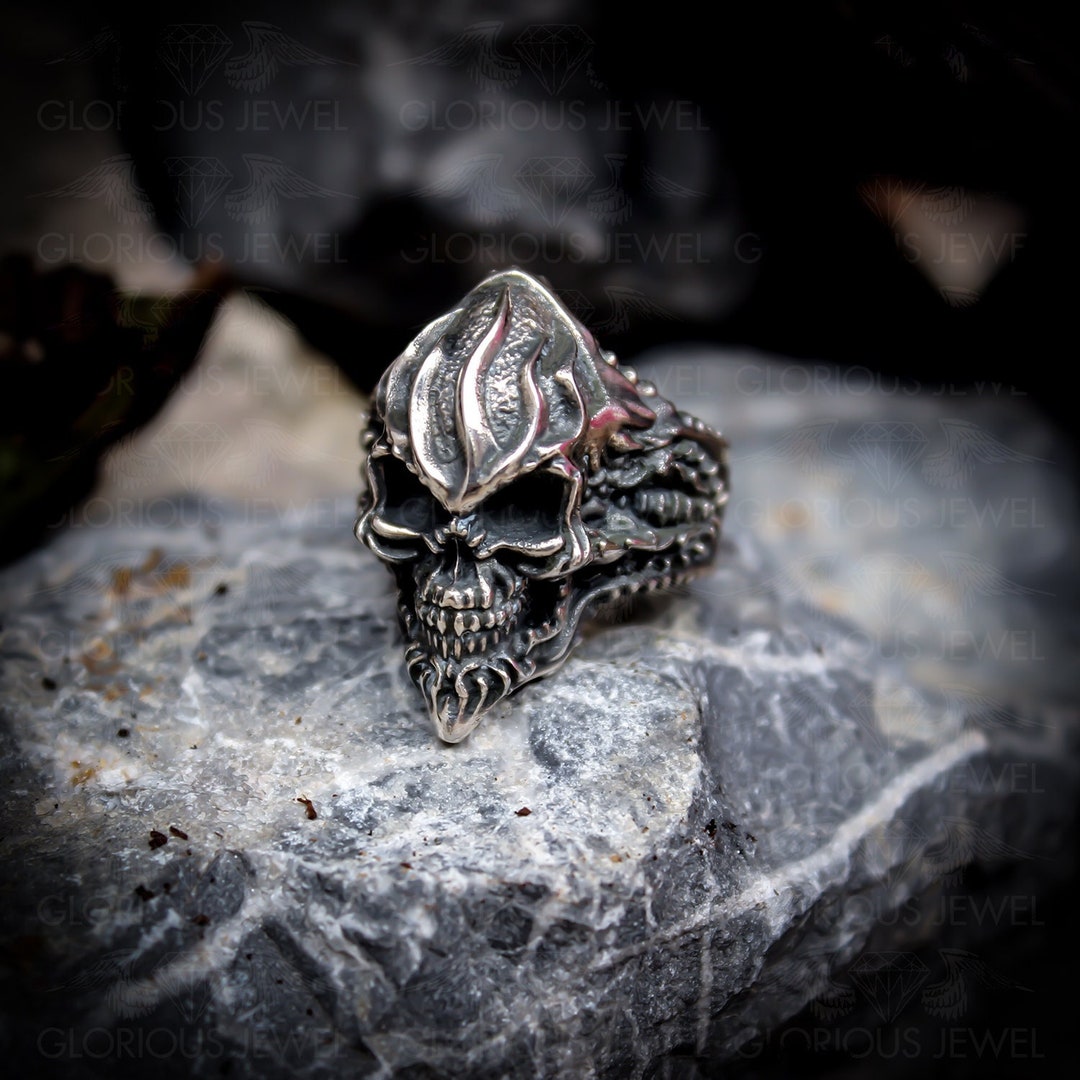 Solid Gold 18K Fire Devil Skull Ring With Back Guitar Design Also ...