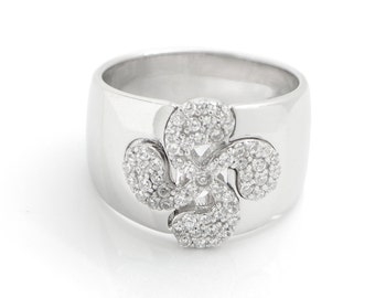 Basque Cross Ring | Etsy