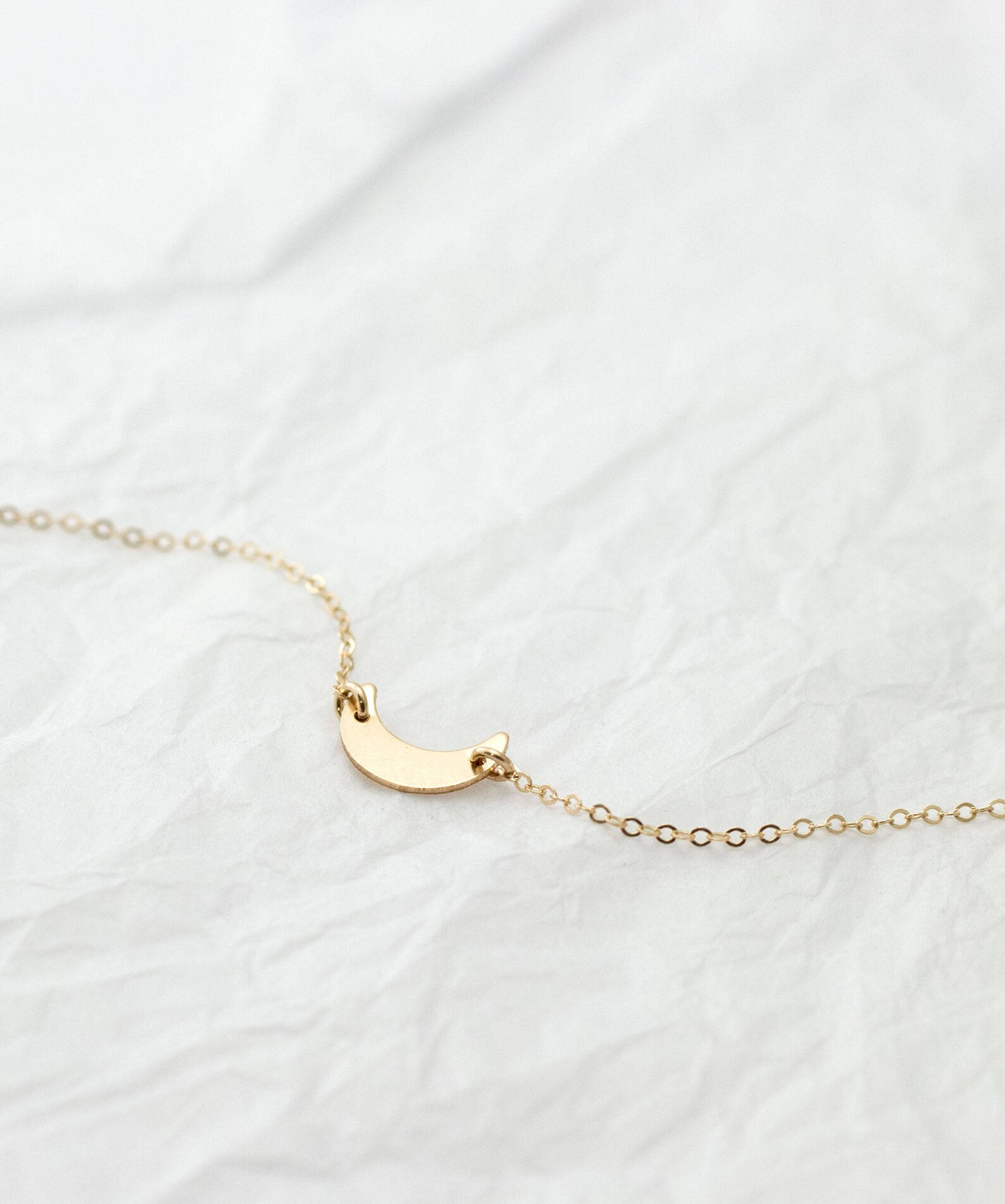 Simple Moon Necklace Minimal Jewelry Gift Tiny Gold Moon - Etsy