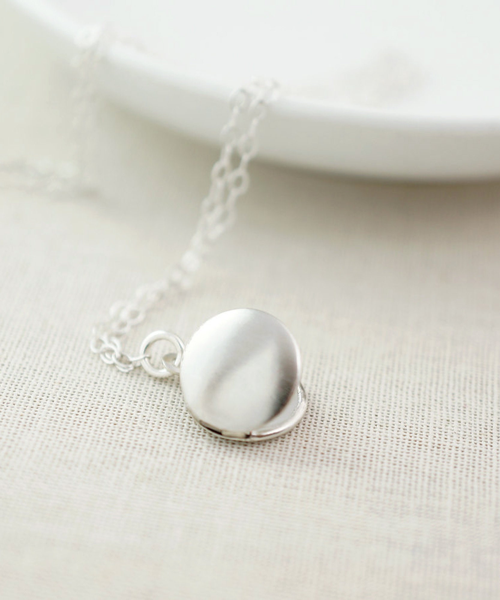 Simple Locket Necklace Tiny Locket Pendant Necklace - Etsy