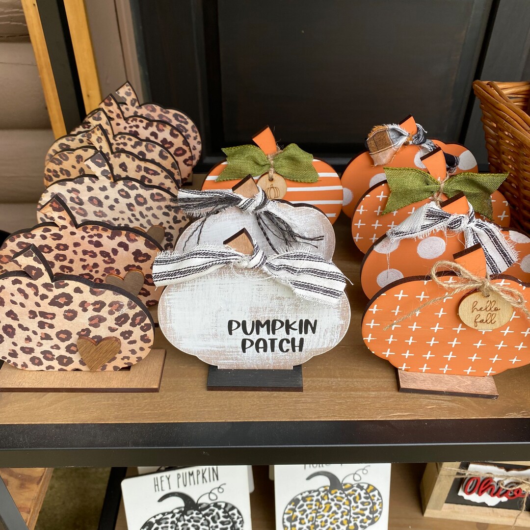 Standing Pumpkin Sign - Etsy