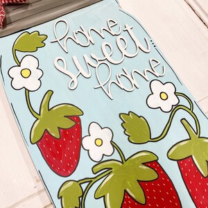 Strawberry Door Hanger | Summer Door Hanger | Home Sweet Home Sign ...