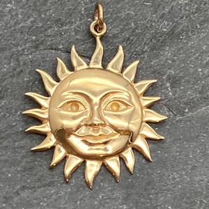 Sun Face Pendant, Bronze, Sun Pendant, Smiling Sun, Sun, Sky, Round ...