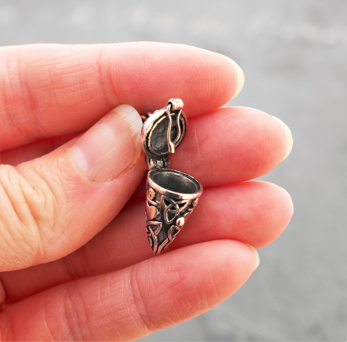 Celtic Box Pendant Container Pendant Sterling Silver - Etsy