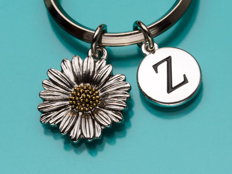 Daisy Keychain Daisy Key Ring Flower Keychain Garden - Etsy