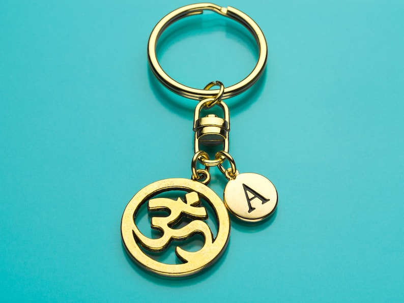 Om Symbol Keychain, Gold Om Symbol Key Ring, Yoga Charm, Initial ...
