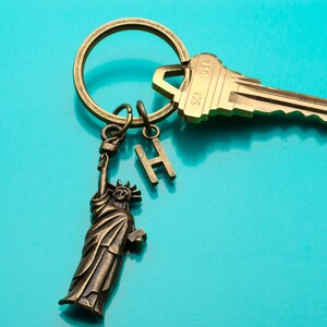 Statue of Liberty Keychain, Bronze Statue of Liberty Key Ring, NY ...