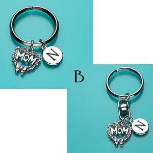 Mom Keychain, Mom Key Ring, Mom Wreath, Mom Heart, Initial Keychain ...