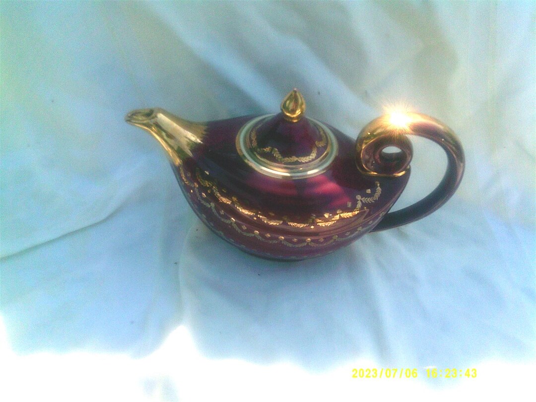 Hall China Maroon Aladdin Teapot – Gold Swag Decoration - Etsy