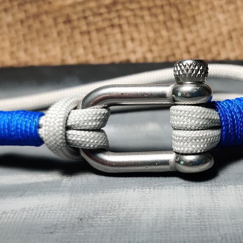 Shackle Bracelet - Etsy