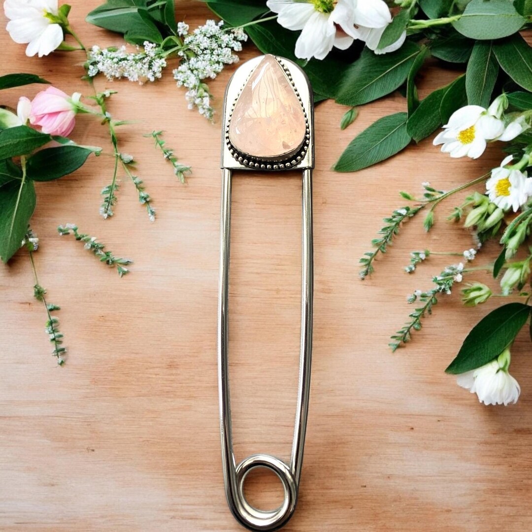 Jumbo Safety Pin Keychain With Rose Quartz Scarf Pin, Hat Pin, Key ...