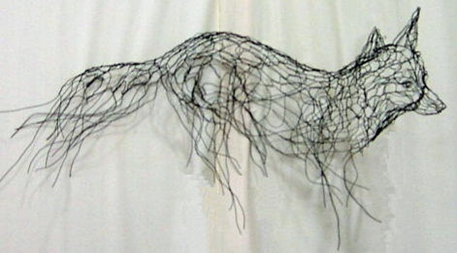 Life-Size 3D Full Body Fox Wire Sculpture by Elizabeth Berrien - Etsy 日本