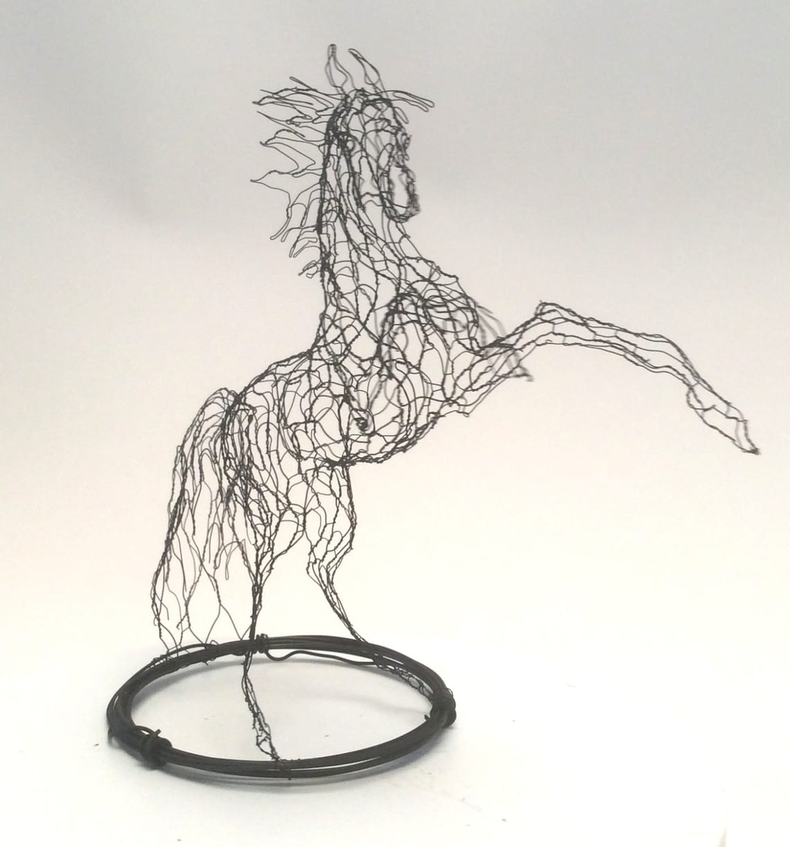 3D 8" Wire Sculpture Horse on Stand by Elizabeth Berrien - Etsy