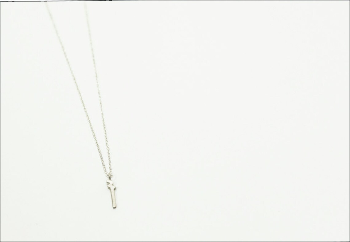 Short Aleph or "a & Vowels" Arabic Letter Necklace - Etsy