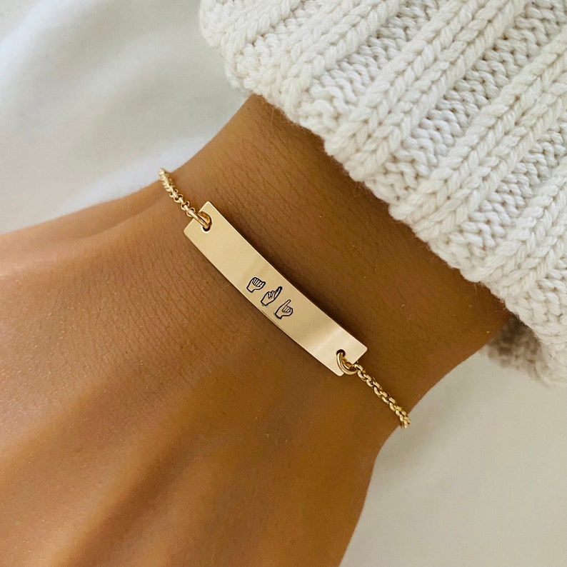 Personalised ASL Bracelet, Sign Language Jewelry, Name Bracelet, Hand ...
