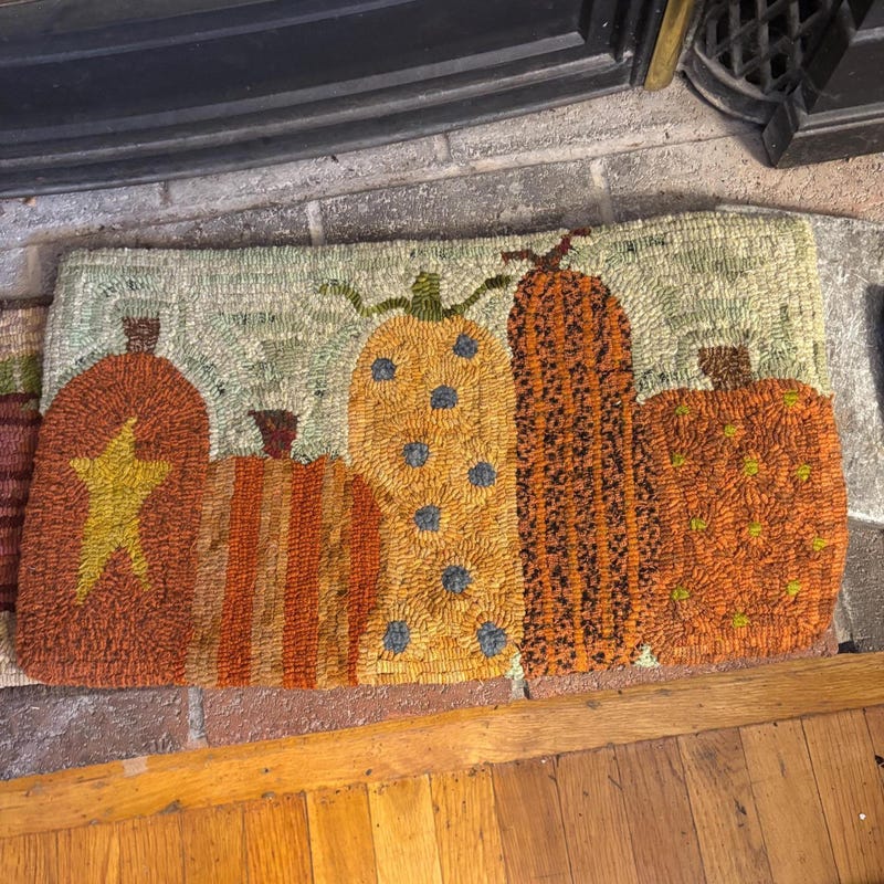 Hooked Rugs Pumpkins - Etsy