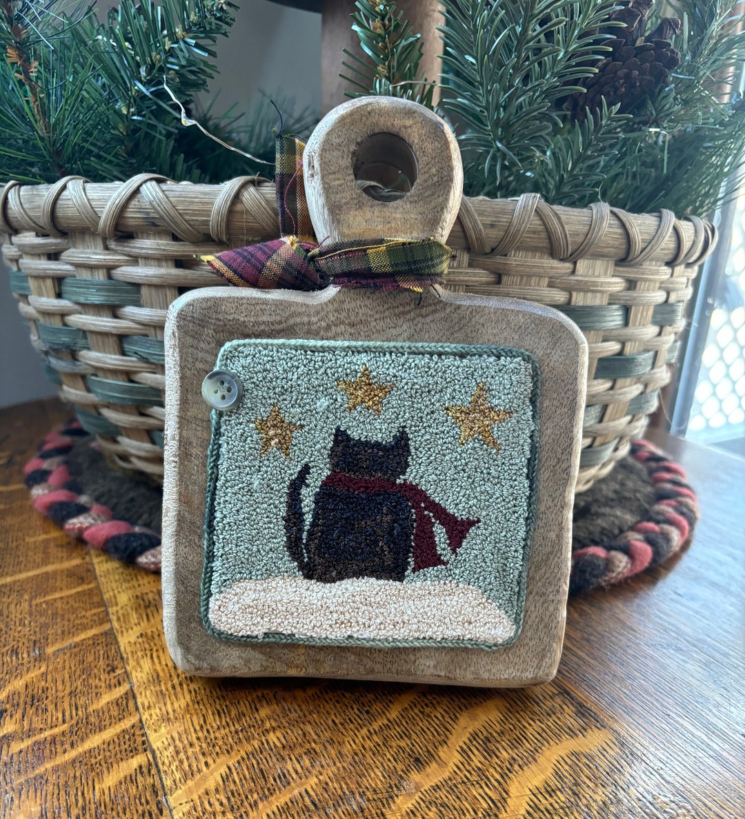 Finished Cat and Stars Punchneedle Piece on Vintage Wood - Etsy