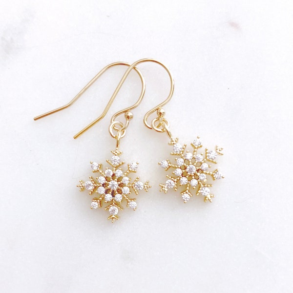 Snowflake Earrings - Etsy