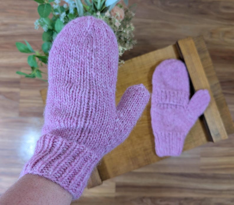 Light Pink / Blush Pink Convertible Fingerless Gloves With Mitten Flap ...
