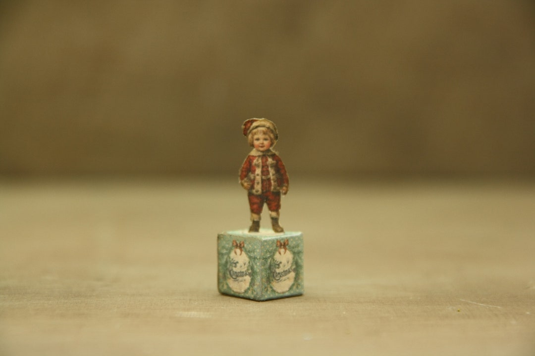 1163 Dollhouse Miniature Decoration Block Christmas Helper 1:12 - Etsy