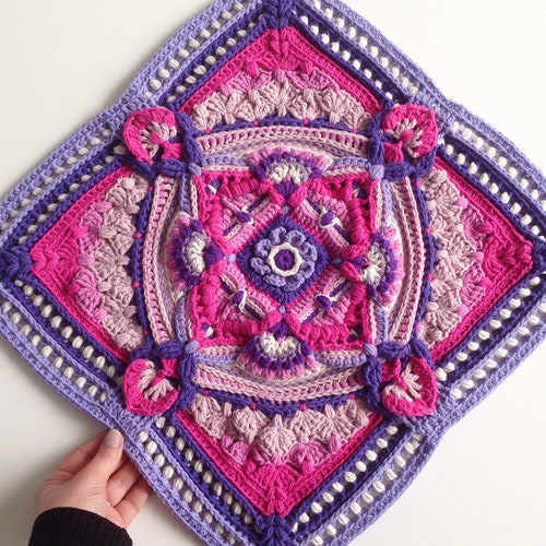 Crochetpattern Equinox Jen Tyler Dutch Translation - Etsy