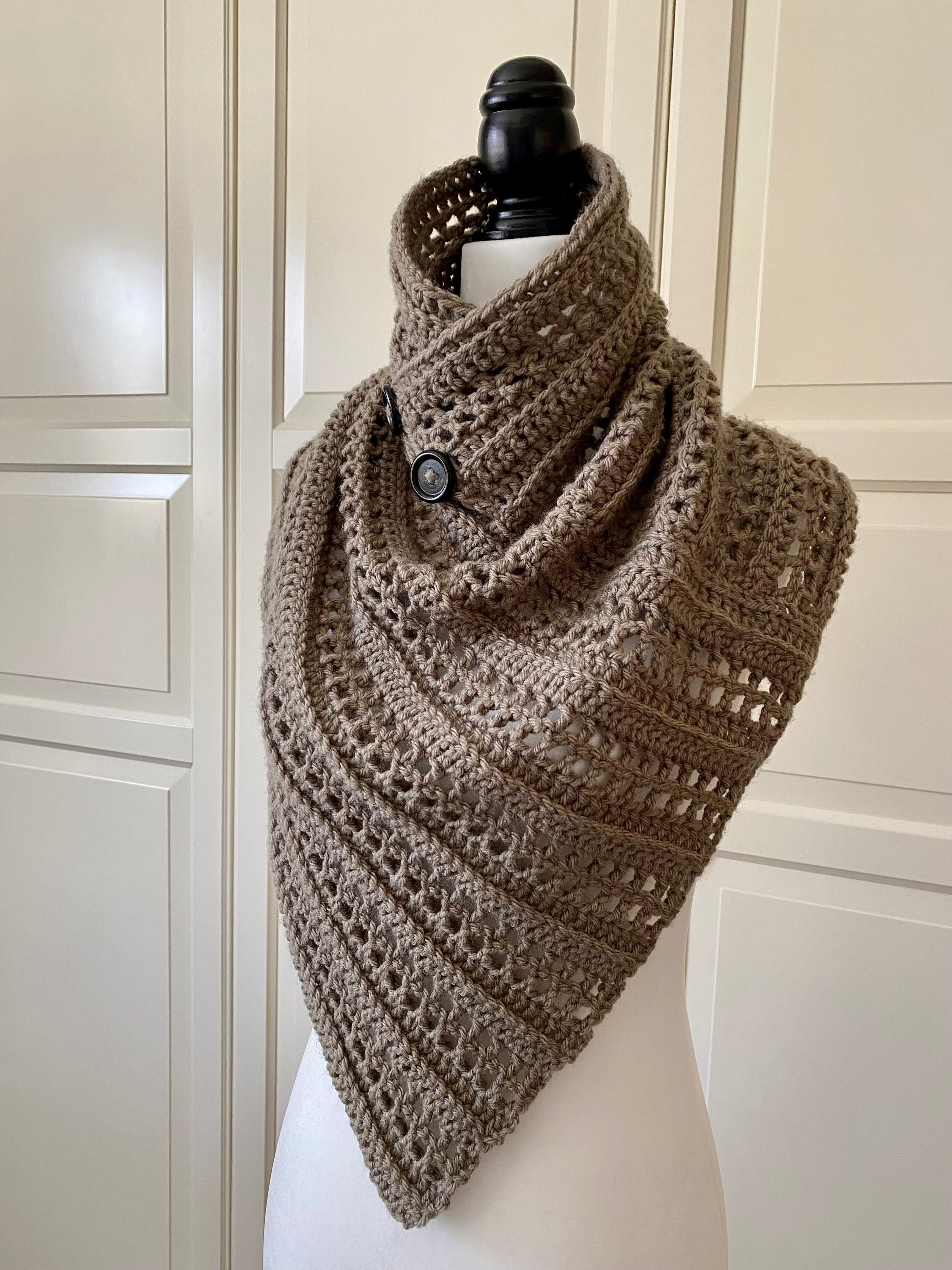 Easy Scarf Cowl Crochet PATTERN Buttons Confident Beginner | Etsy