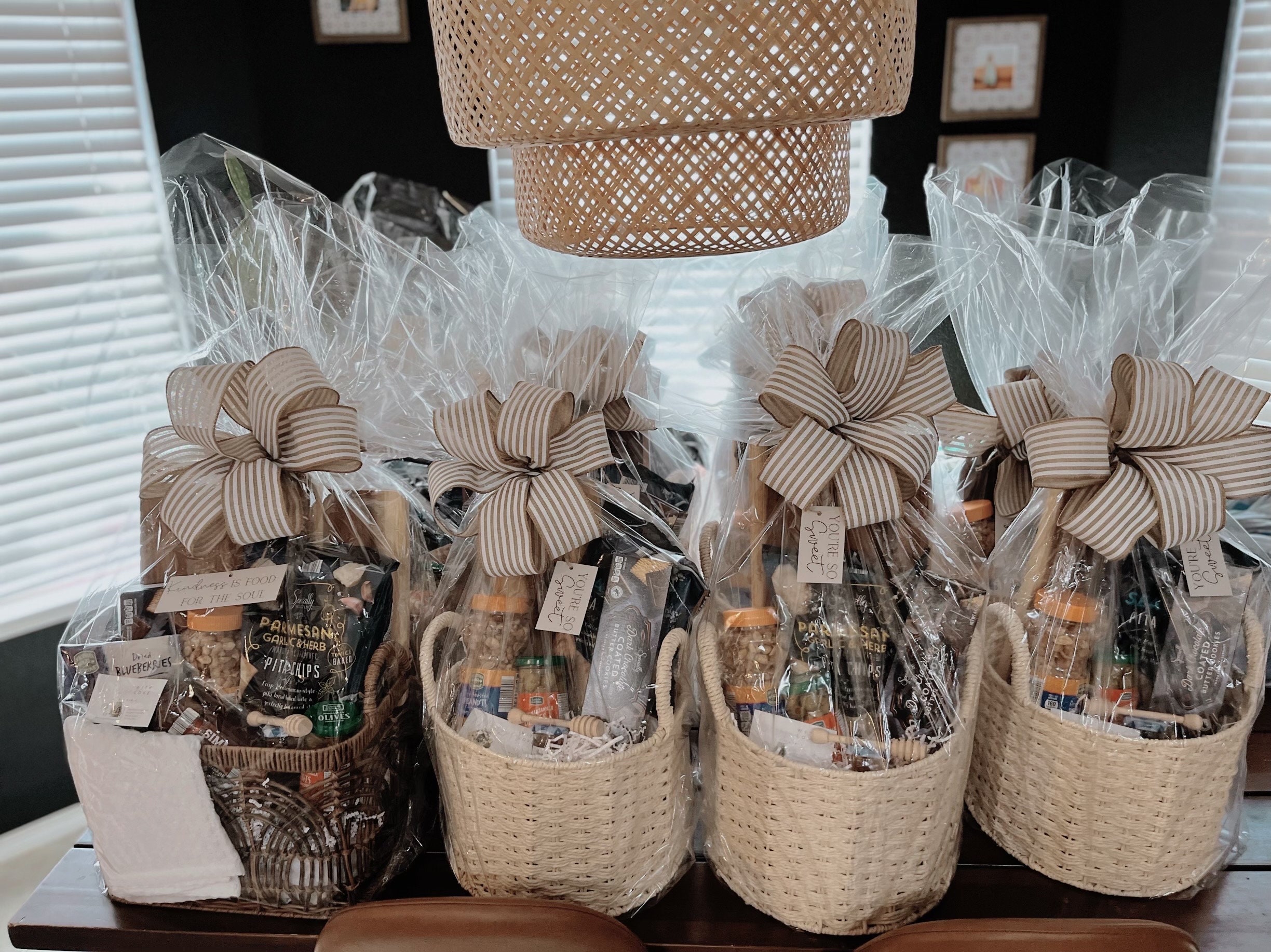 House Warming Welcome Appreciation Gift Basket - Etsy