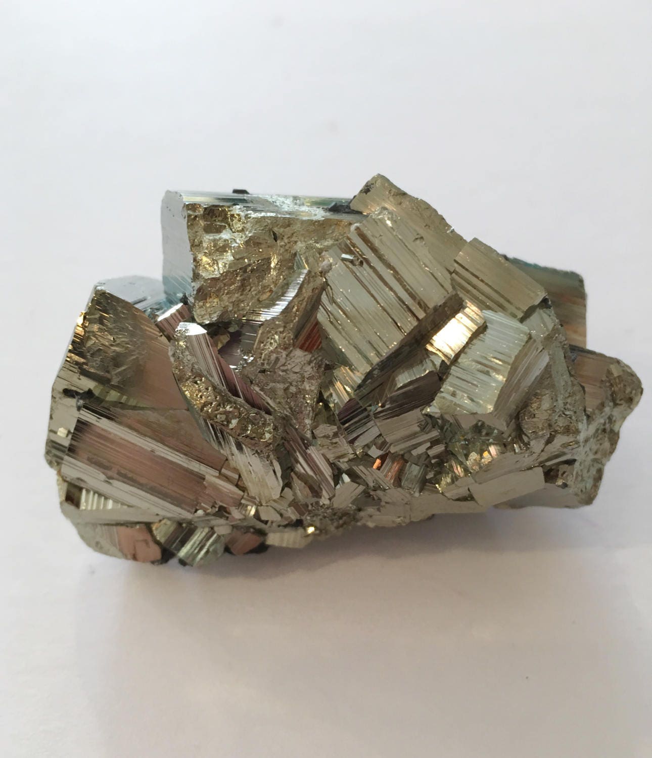 Beautiful Raw PYRITE CLUSTER Healing Gemstone// Pyrite// Fools Gold ...