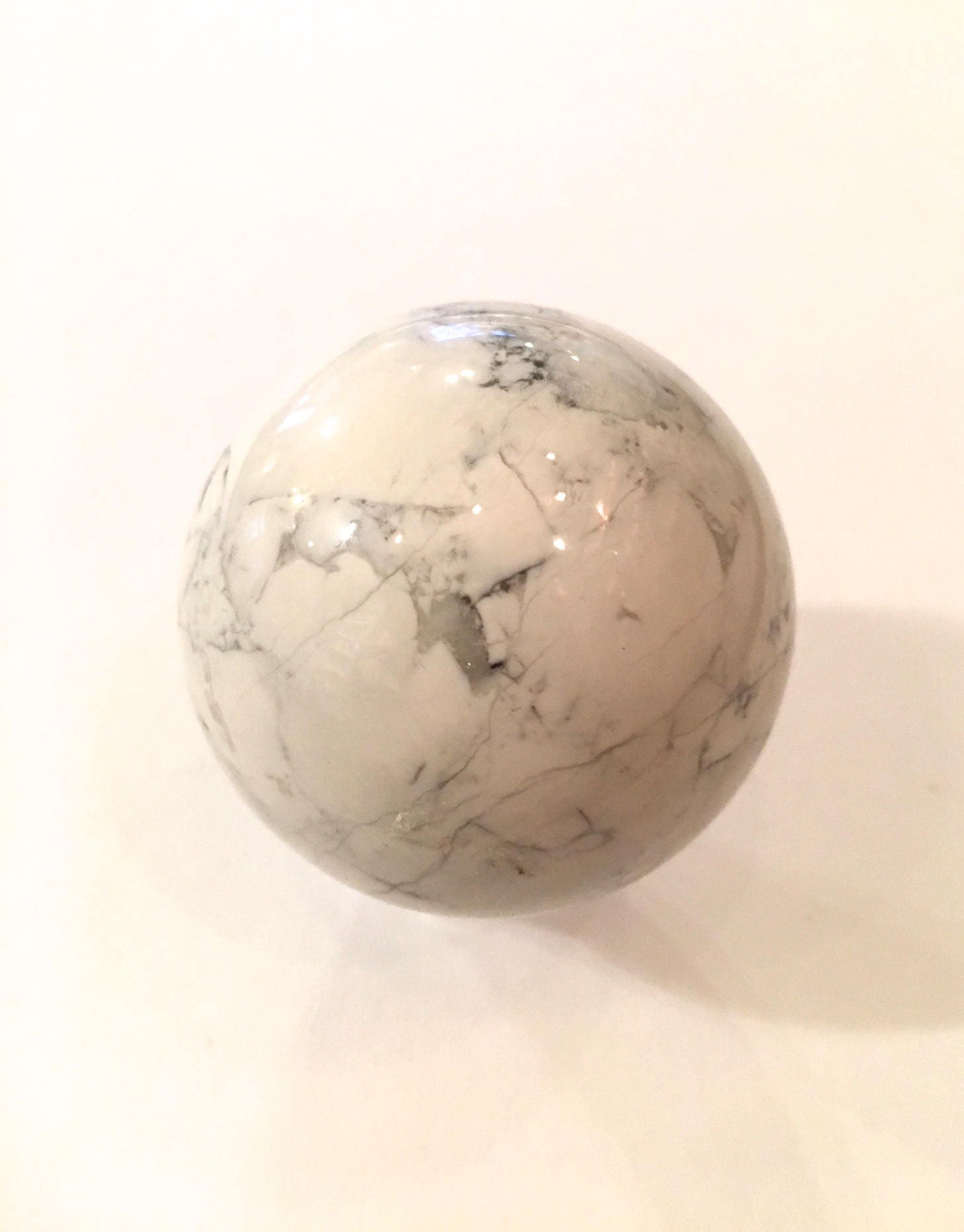 WHITE HOWLITE Sphere// Howlite Sphere// Crystal Sphere// Healing ...