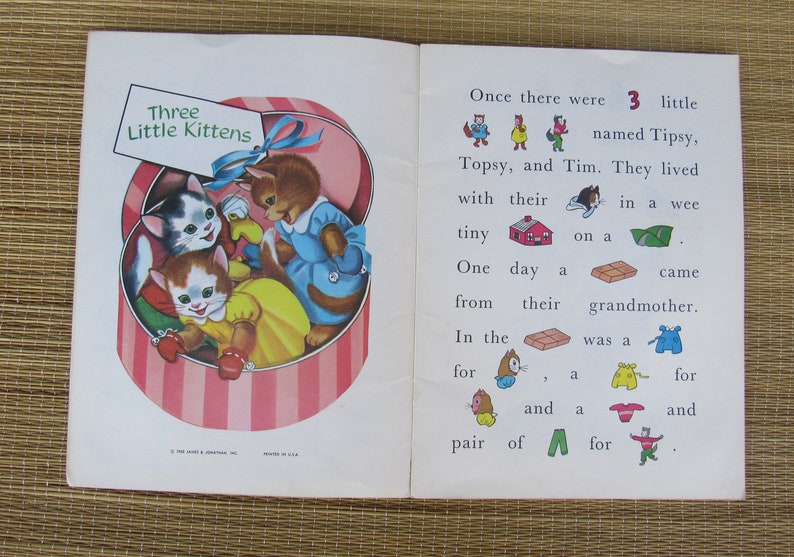 Story of the Three Little Kittens, See and Say Book, Read Along With Me ...