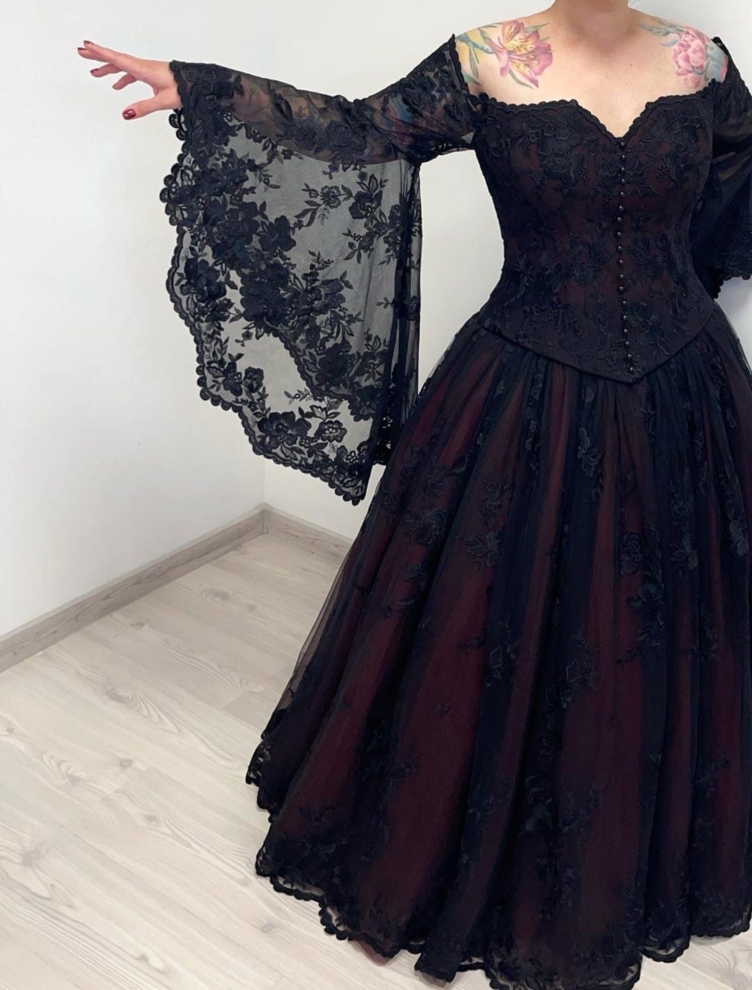Red and Black Lace Basque Waist Gothic Wedding Dress With Bell Sleeves ...