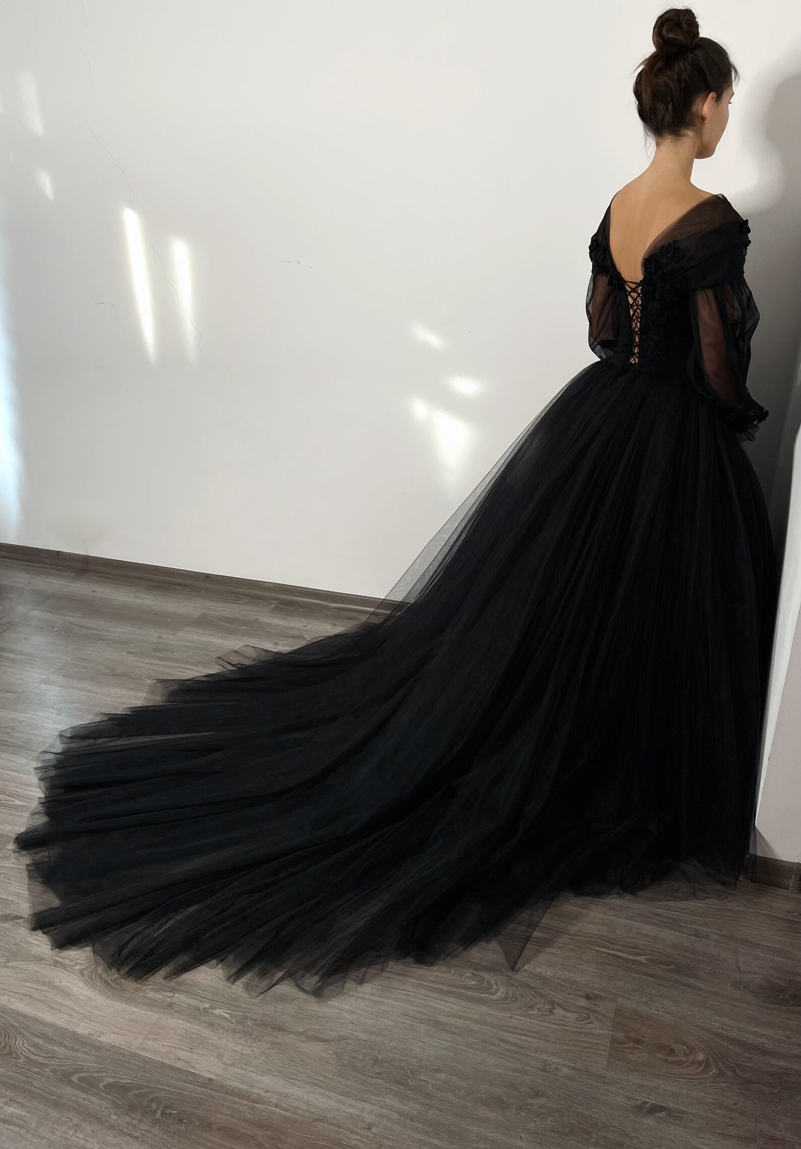 Black Vintage Style Gothic Floral Wedding Dress, 3D Flower Tulle Lace ...
