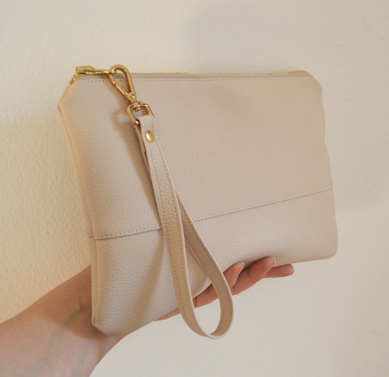 Personalized Wristlet With a Custom Message Handwritten Text - Etsy