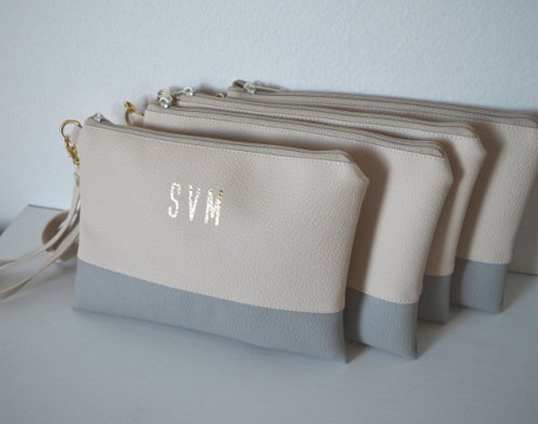 4 Personalized Wristlets in Cream / Light Grey, Bridesmaid Gift ...