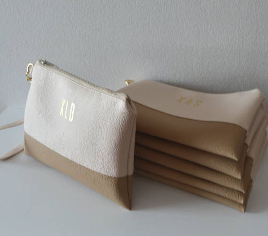 Set of 6 Personalized Wristlets Bridesmaid Gift Wedding - Etsy