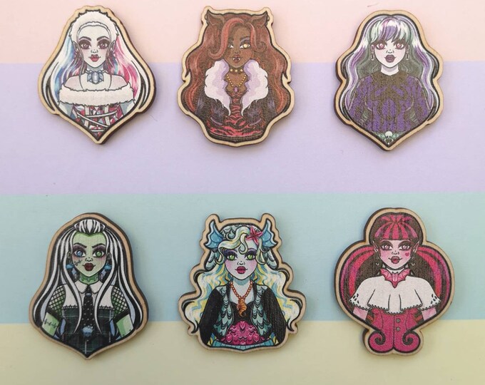 Monster High School Ghouls Logo Set of Buttons, Magnets, or Keychains ...