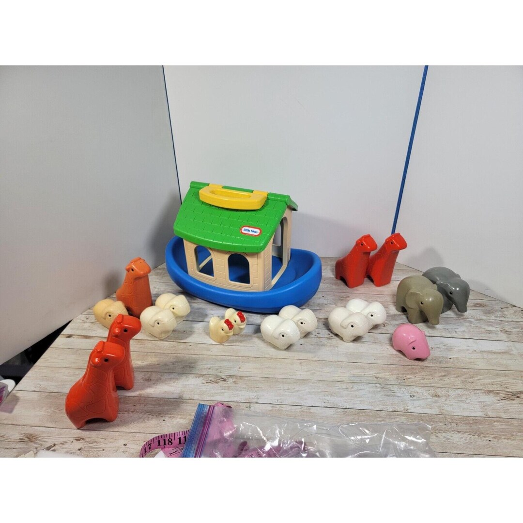 Little Tikes Noah's Ark With Giraffes, 2 Chickens, 1 Pig, 2 Elephants ...